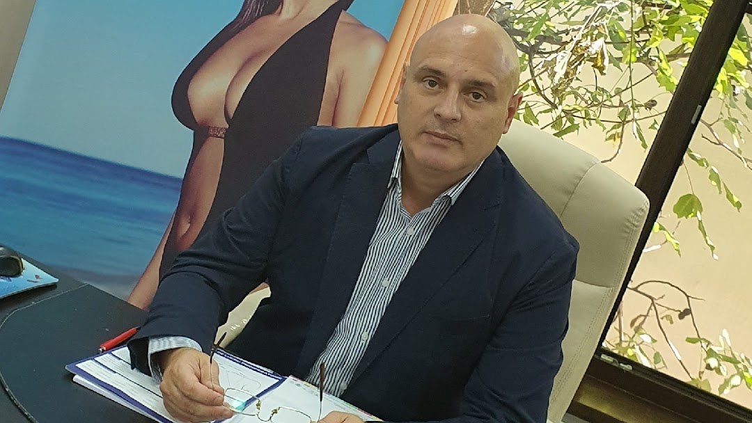 Ce fel de rezultate se obtin prin lifting facial? - Victor Secareanu